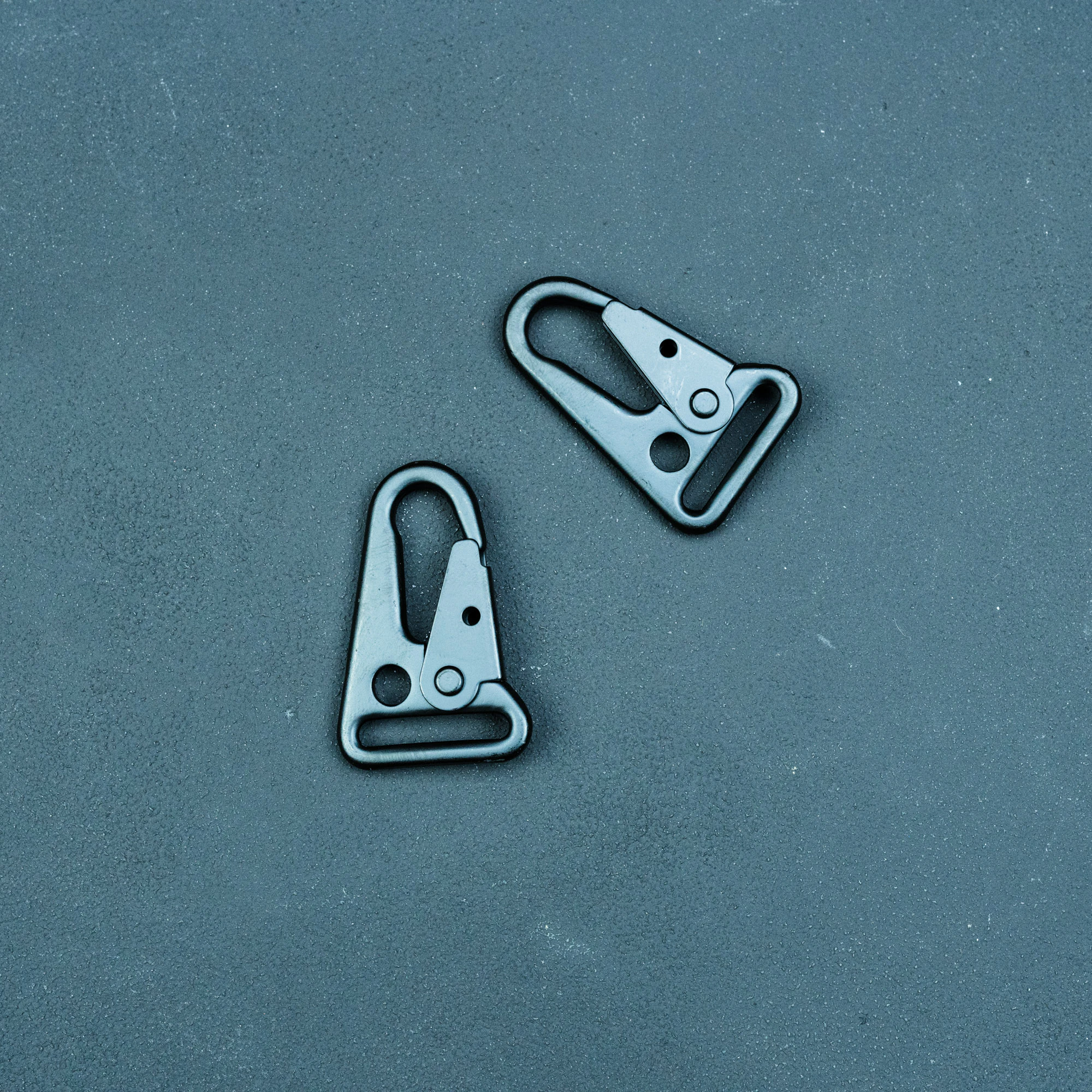 CLASH Hook Pair – T.REX ARMS