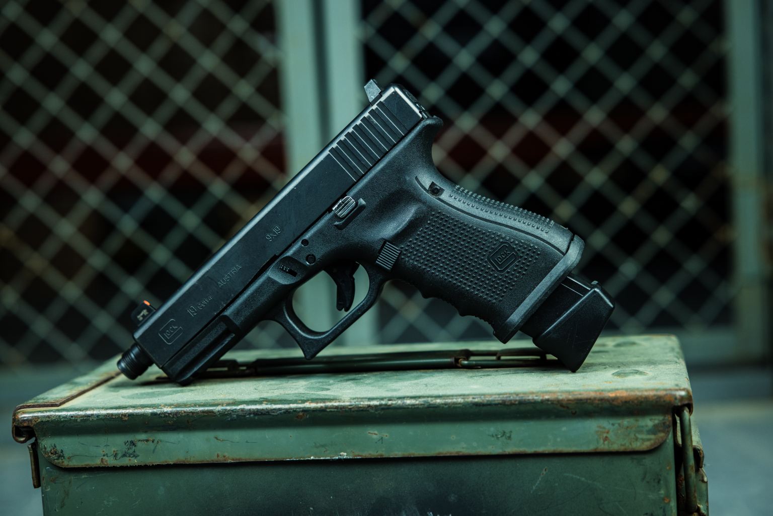 Magpul GL Enhanced Magazine Well for Glock – T.REX ARMS