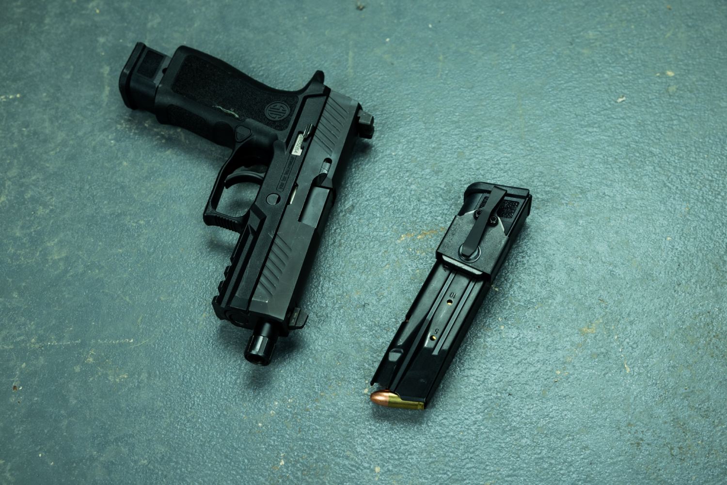 NeoMag – T.REX ARMS