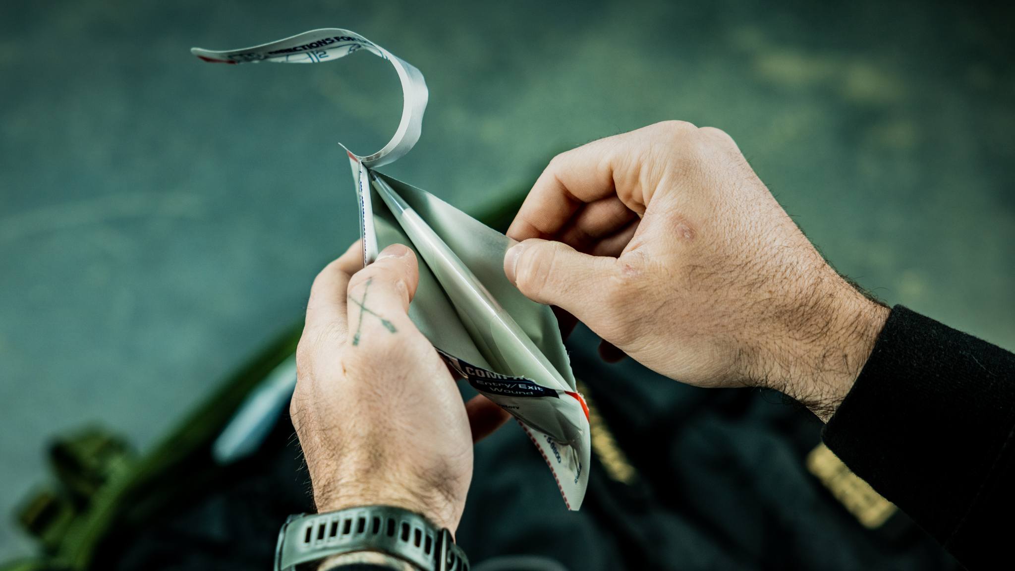 NAR HyFin Vent Compact Chest Seal – T.REX ARMS