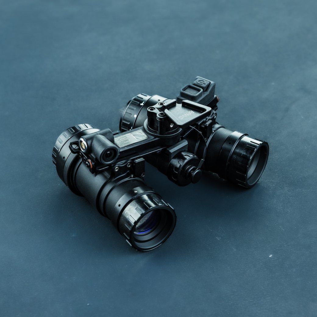 RPNVG (Ruggedized Panning Night Vision Goggle) – T.REX ARMS