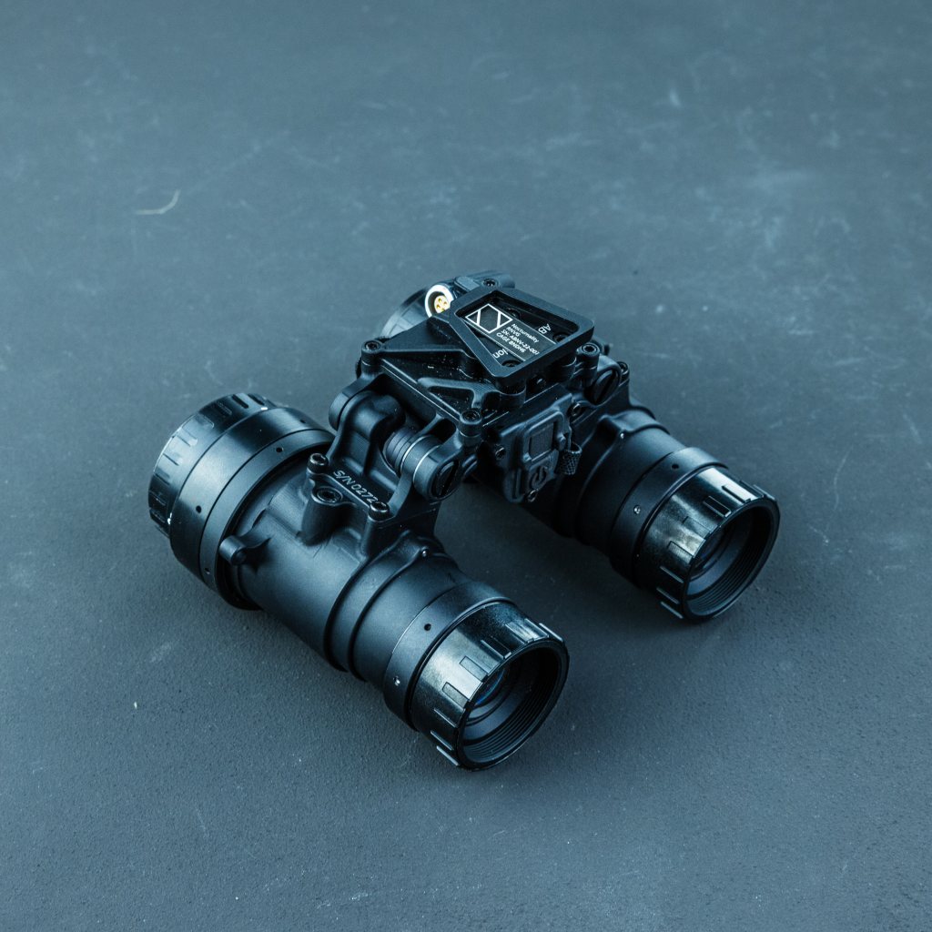 RNVG-A (Articulating Ruggedized Night Vision Goggle) – T.REX ARMS