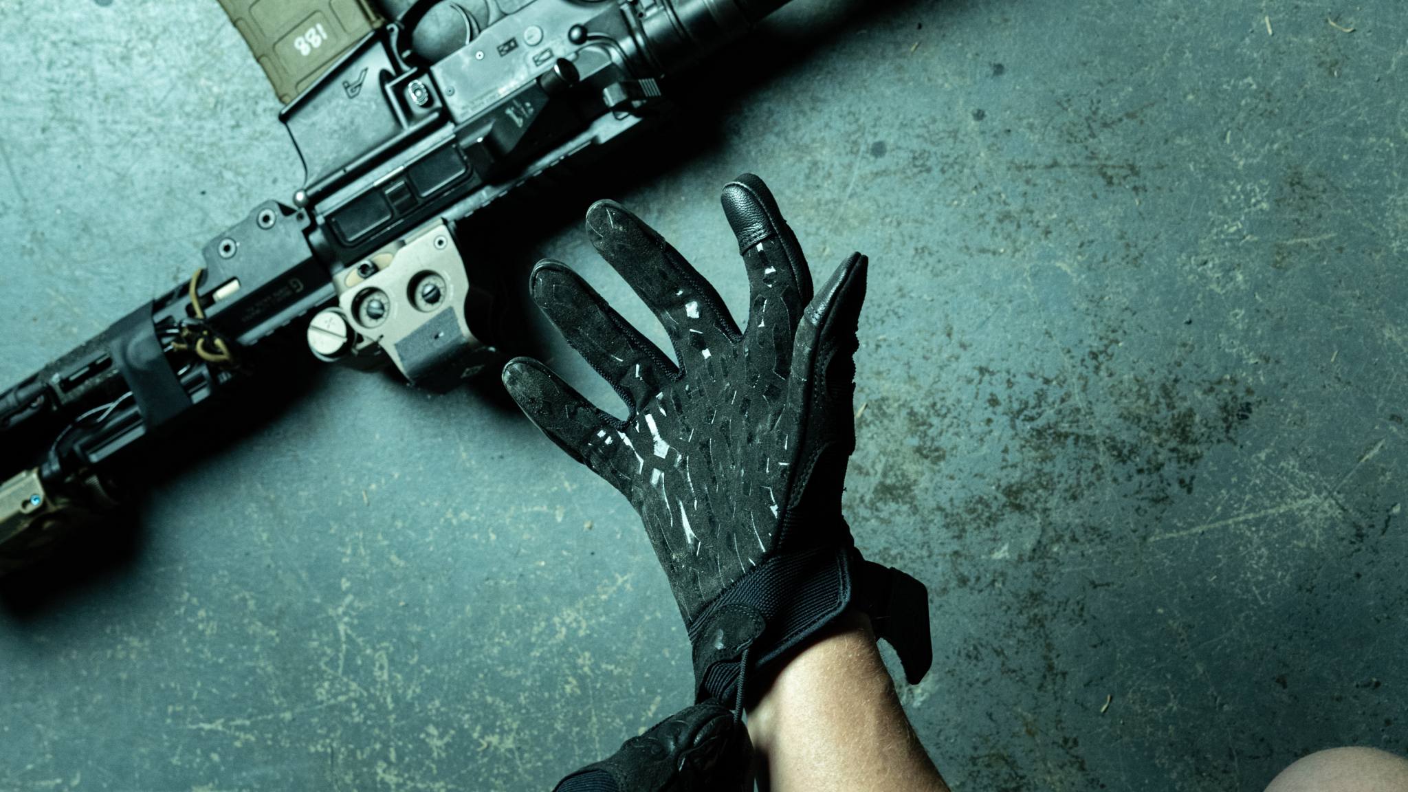 Outdoor Research Ironsight Sensor Gloves – T.REX ARMS