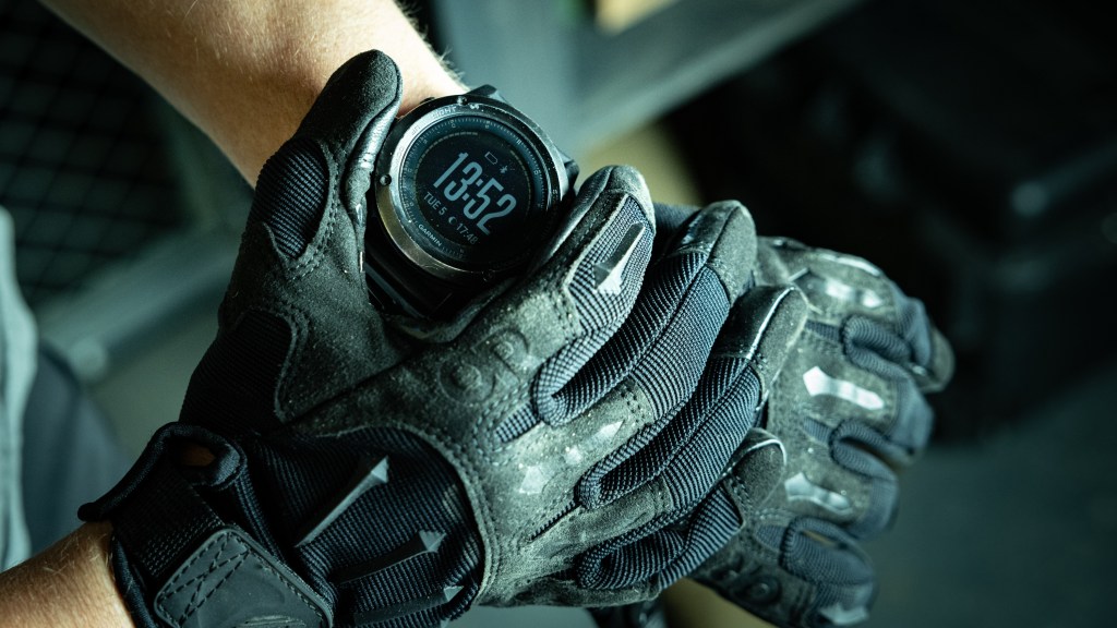 Outdoor Research Ironsight Sensor Gloves – T.REX ARMS