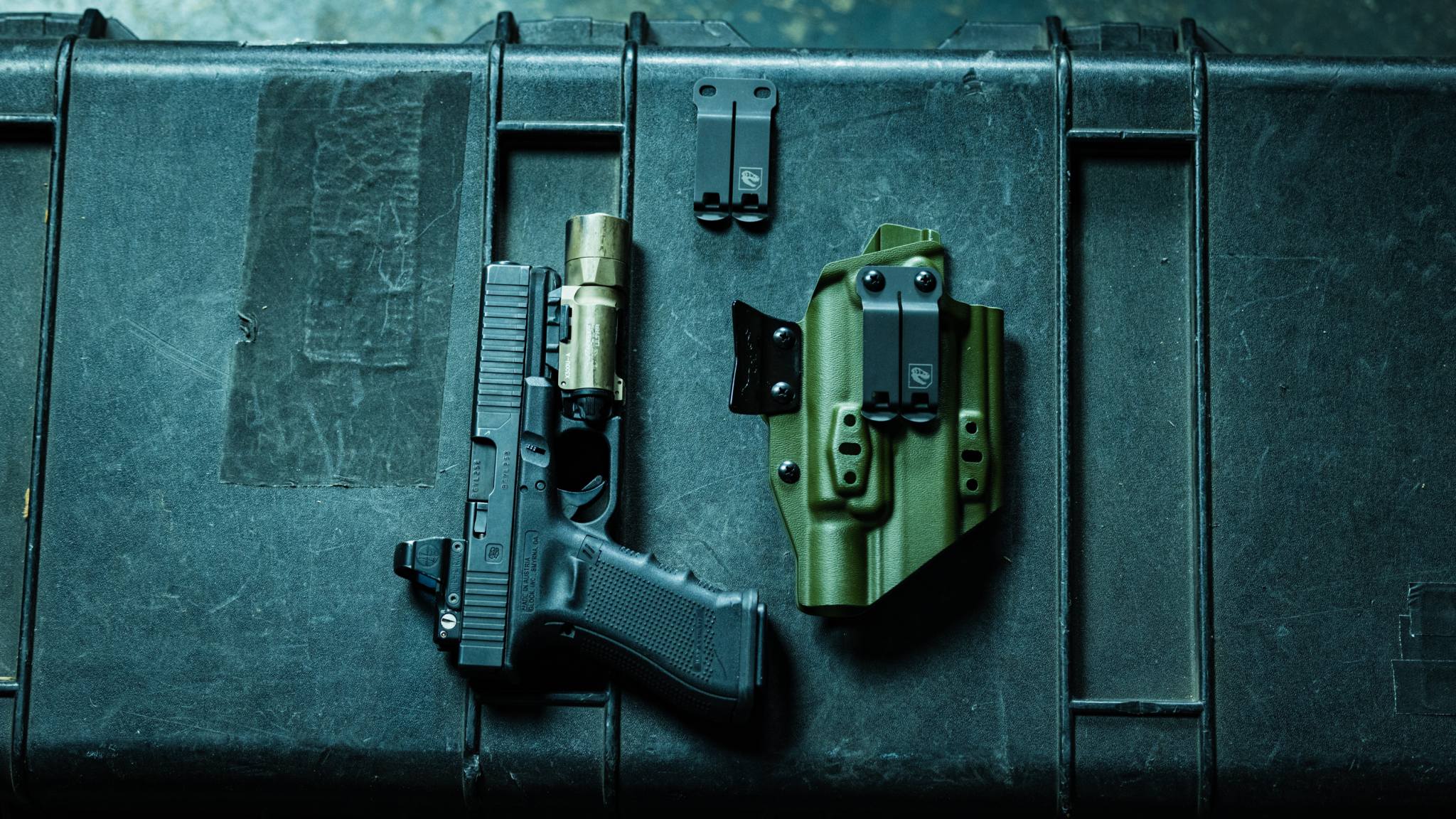 Discreet Carry Concepts Monoblock Gear Clip – T.REX ARMS