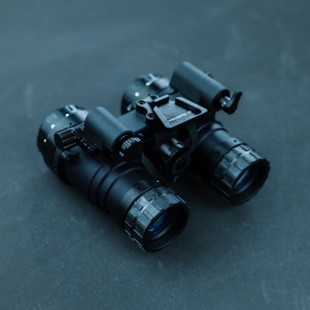 RNVG-VG (Variable Gain Ruggedized Night Vision Goggle) – T.REX ARMS