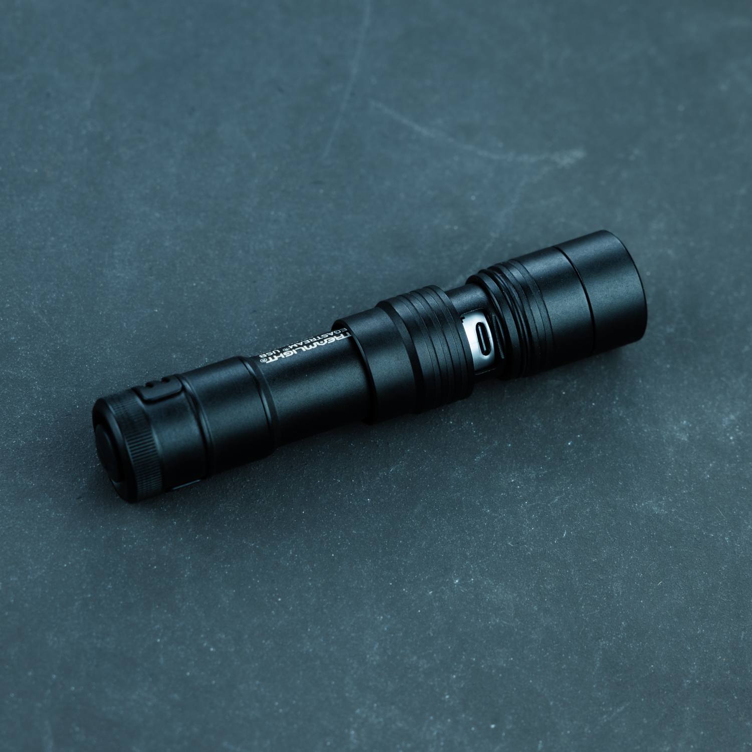 Streamlight MegaStream Flashlight – T.REX ARMS