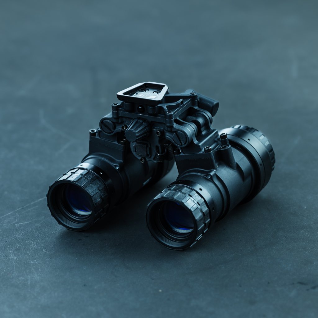 MGA (Manual Gain Articulating Night Vision Goggle) – T.REX ARMS
