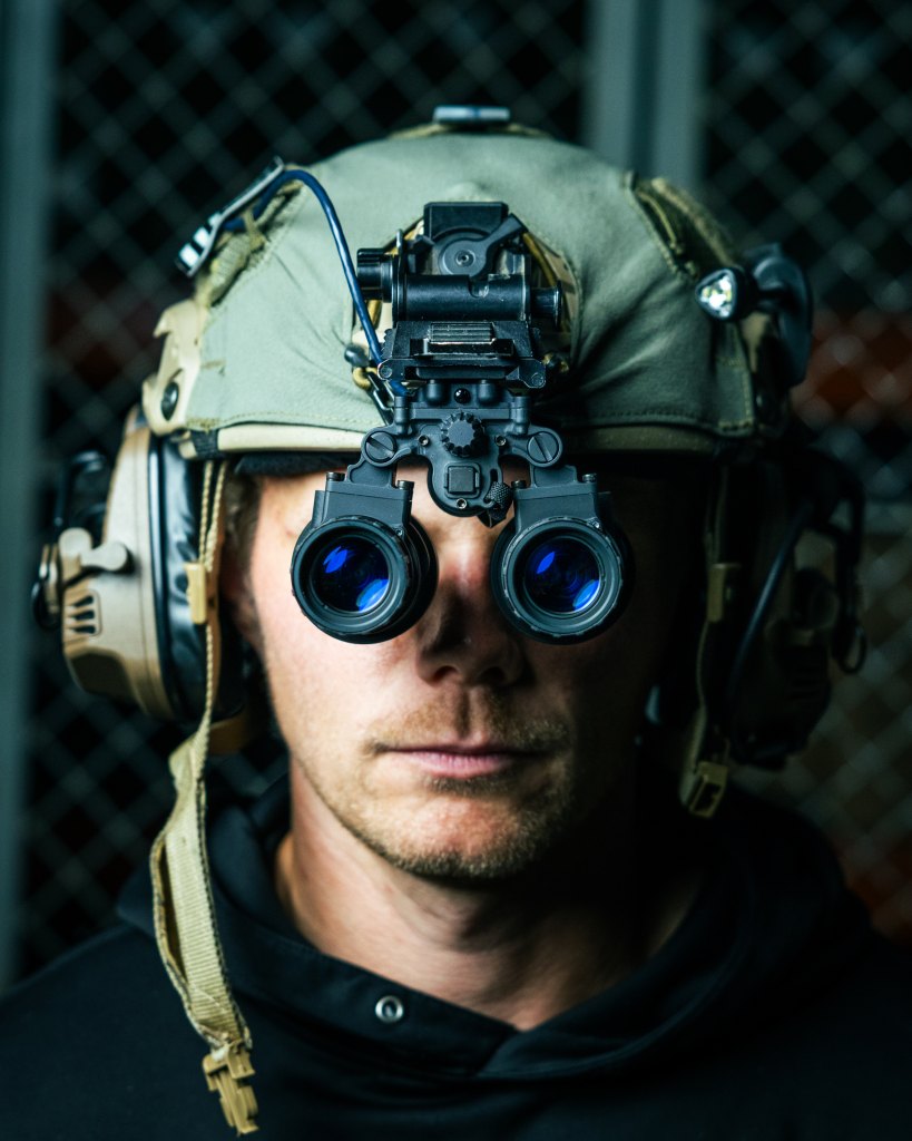 MGA (Manual Gain Articulating Night Vision Goggle) – T.REX ARMS